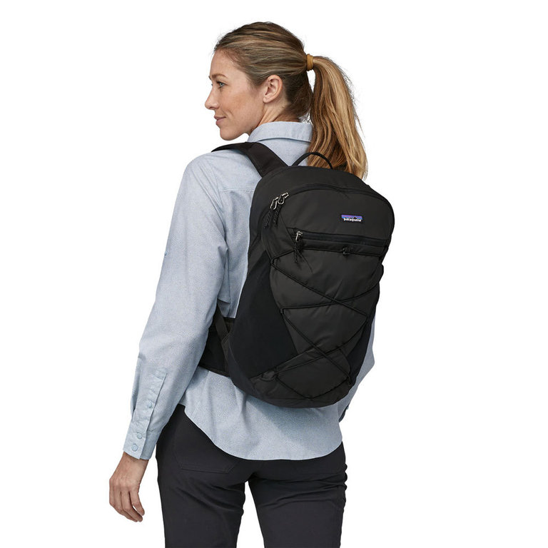Patagonia Altvia Pack 22 L (Black) Daypack