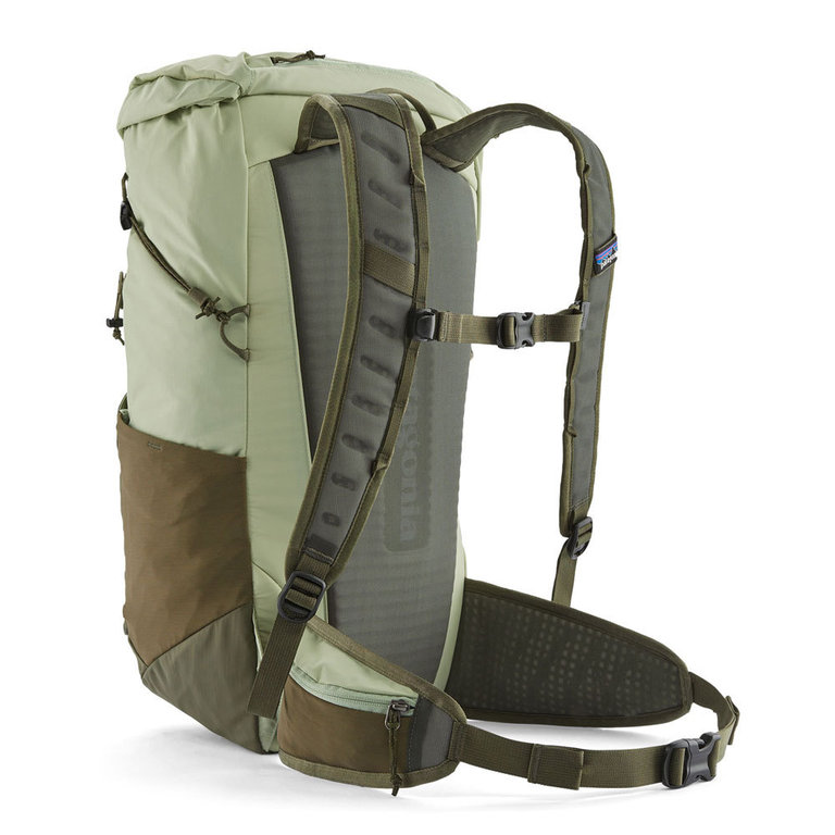 Patagonia Altvia Pack 28 L (Salvia Green) Daypack